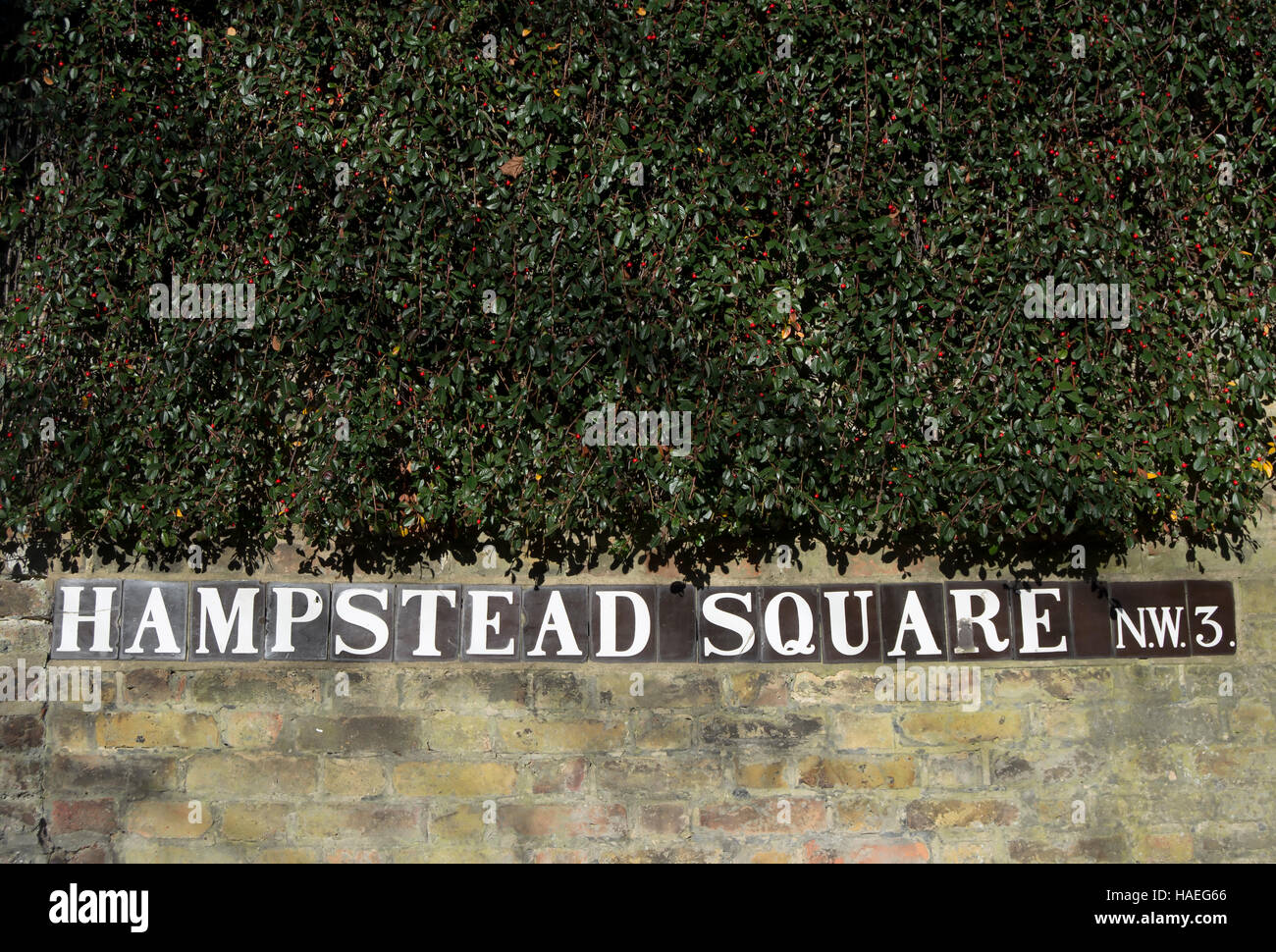street name sign for hampstead square, hampstead, london nw3 Stock ...