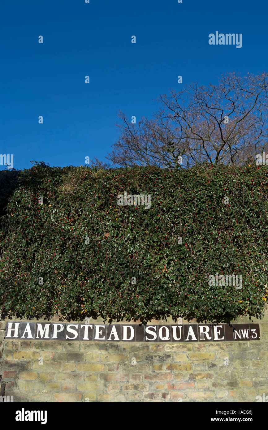street name sign for hampstead square, hampstead, london nw3 Stock ...
