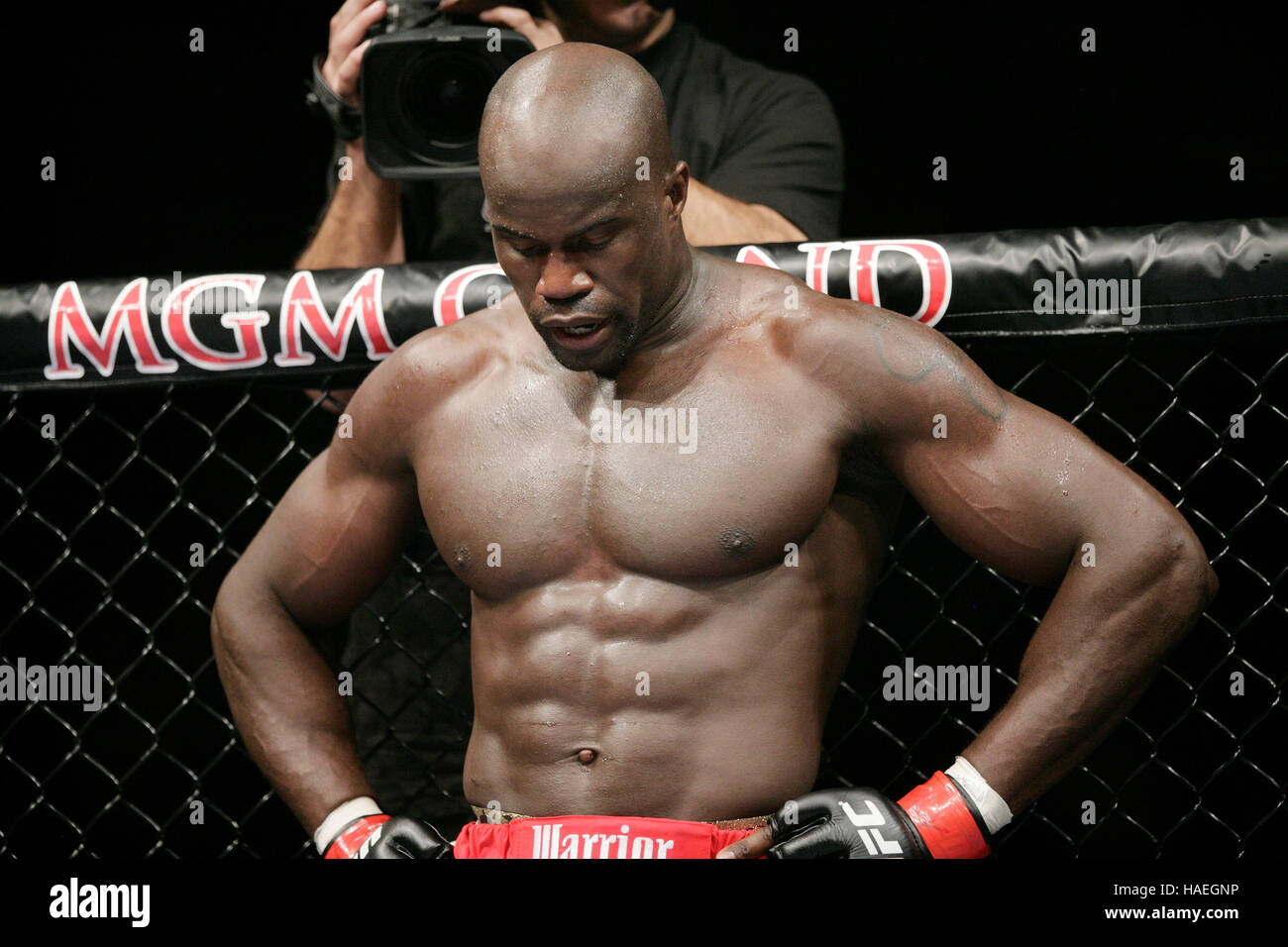 Cheick Kongo during his fight against Mostapha Al Turkat during UFC 92 ...