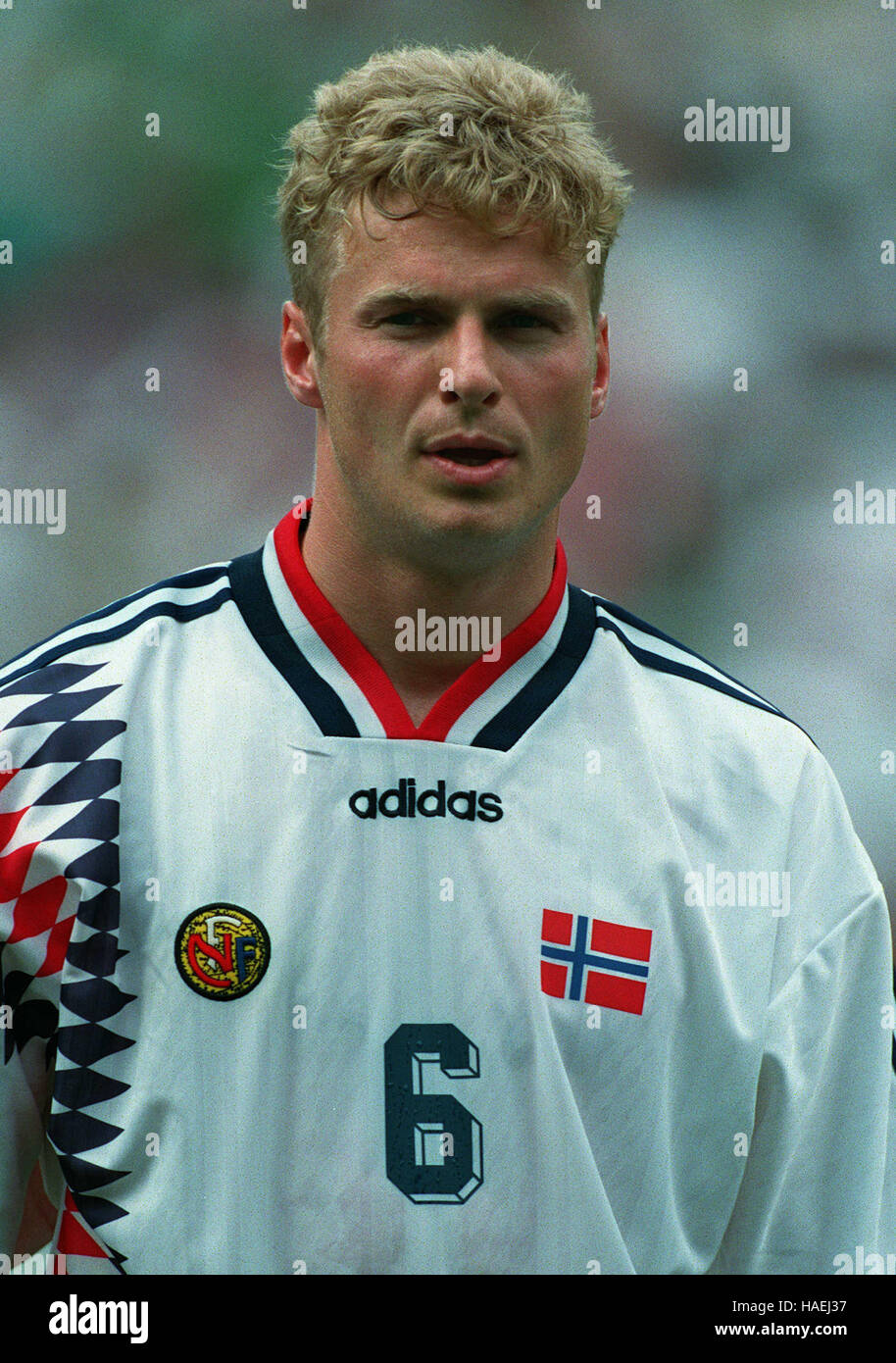 JOSTEIN FLO NORWAY & SHEFFIELD UNITED FC 07 July 1994 Stock Photo - Alamy