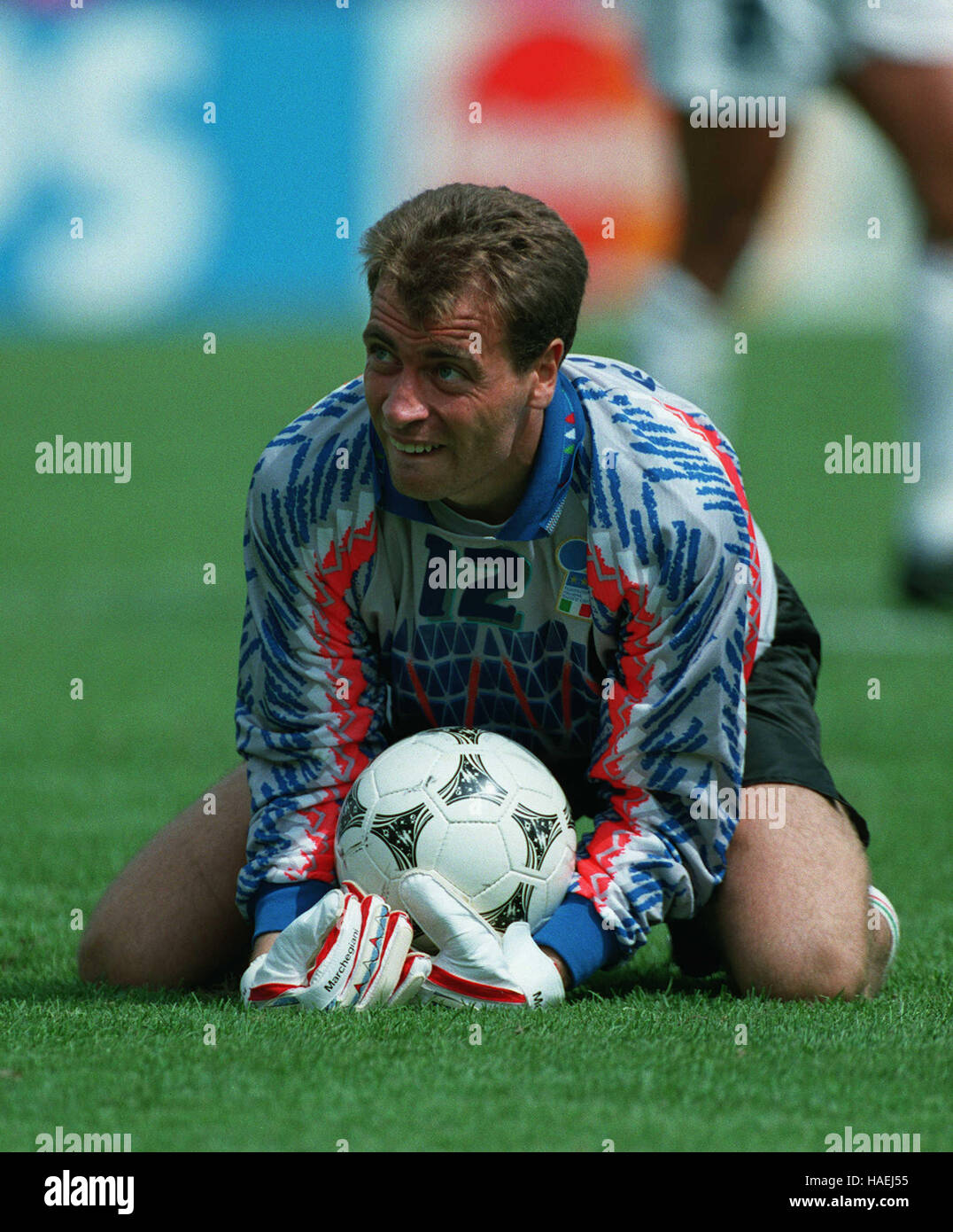 LUCA MARCHEGIANI ITALY & LAZIO FC 05 July 1994 Stock Photo - Alamy