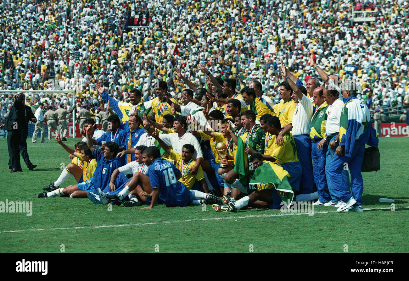 Football team world cup 1994 hi-res stock photography and images - Alamy