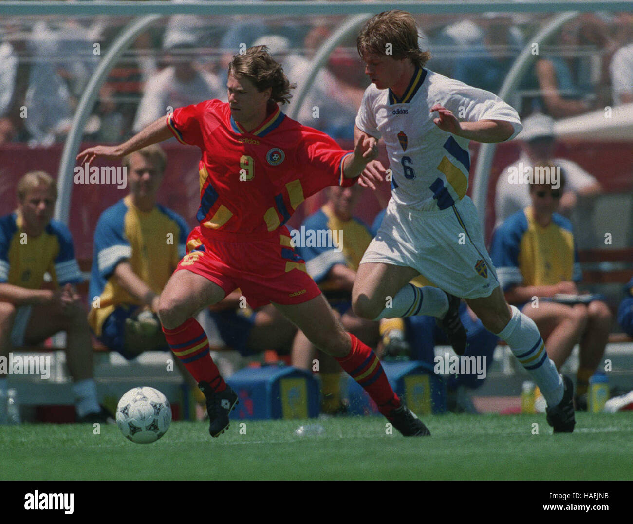 RADUCIOIU & SCHWARZ ROMANIA V SWEDEN 10 July 1994 Stock Photo - Alamy