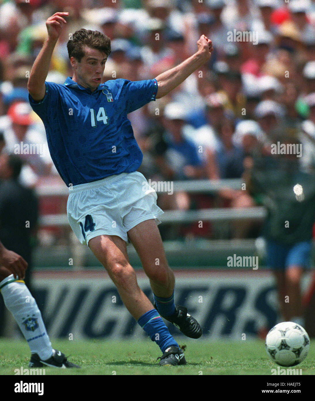 NICOLA BERTI ITALY & INTER MILAN FC 17 July 1994 Stock Photo - Alamy