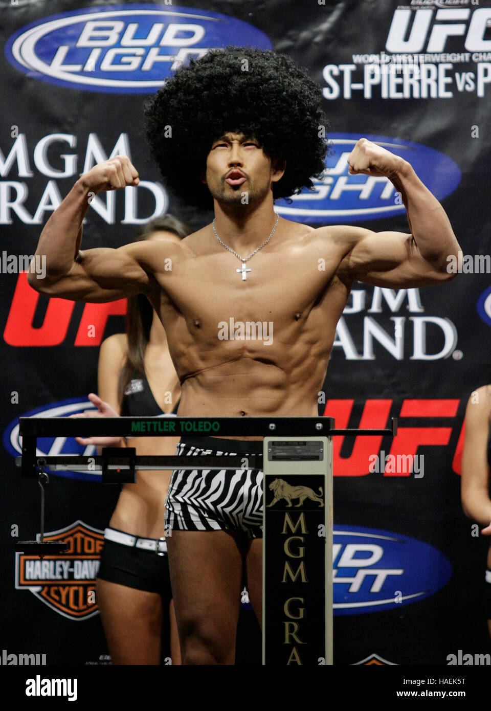 Akihiro Gono at the UFC 94 weigh-ins at the MGM Grand Arena, on January ...