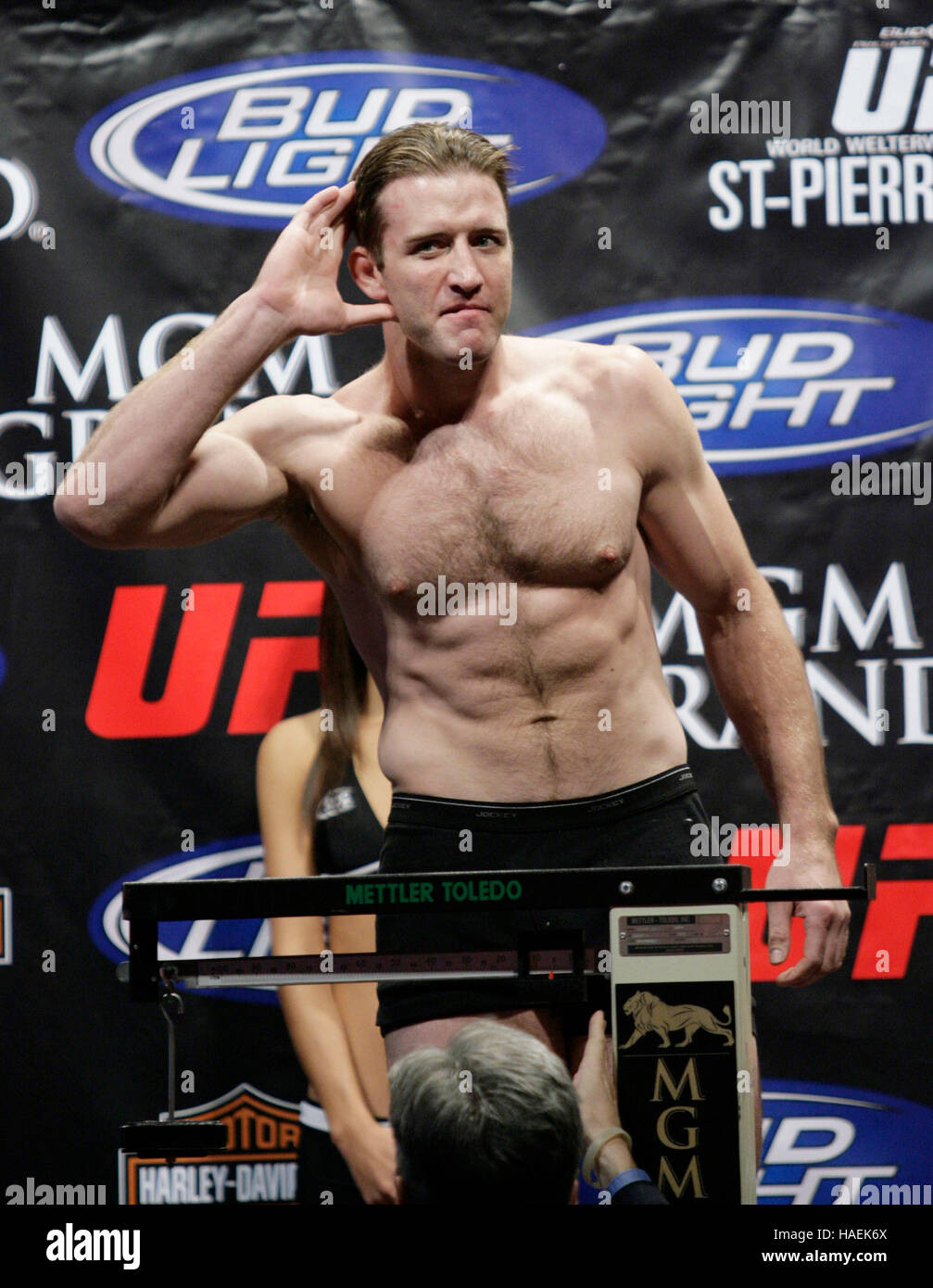Stephan Bonnar at the UFC 94 weigh-ins at the MGM Grand Arena, on ...