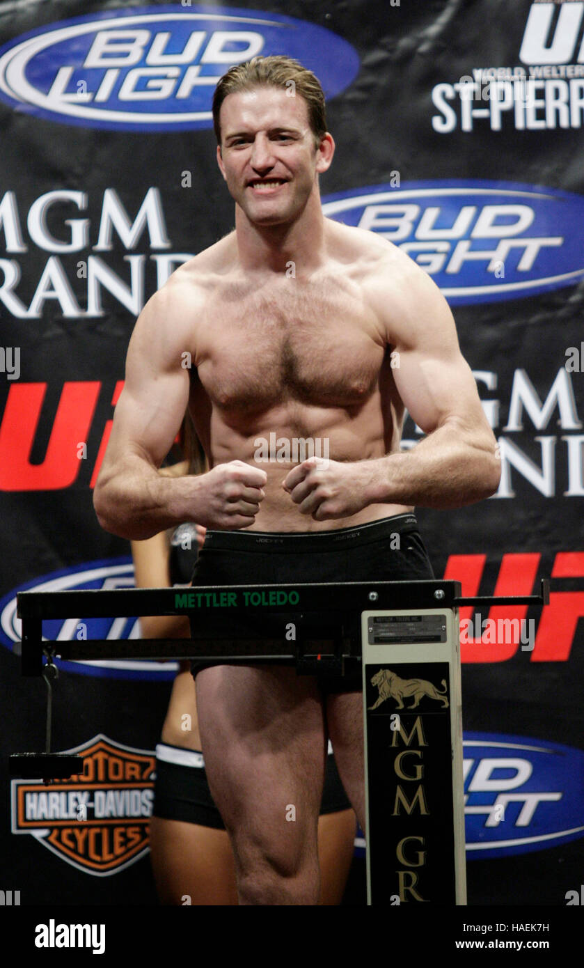 Stephan bonnar hi-res stock photography and images - Alamy