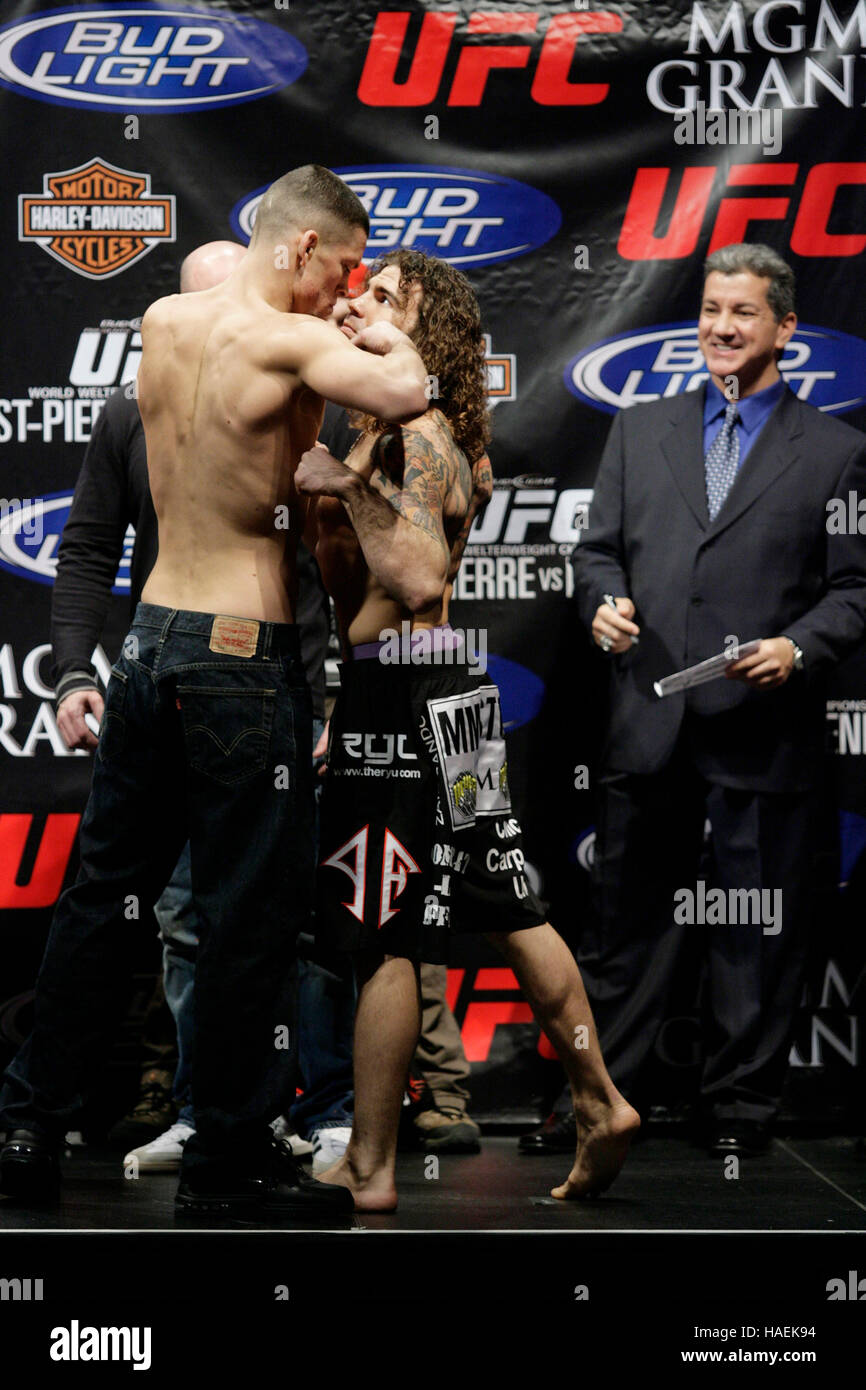 Nate Diaz, left, and Clay Guida at the UFC 94 weigh-ins at the MGM ...
