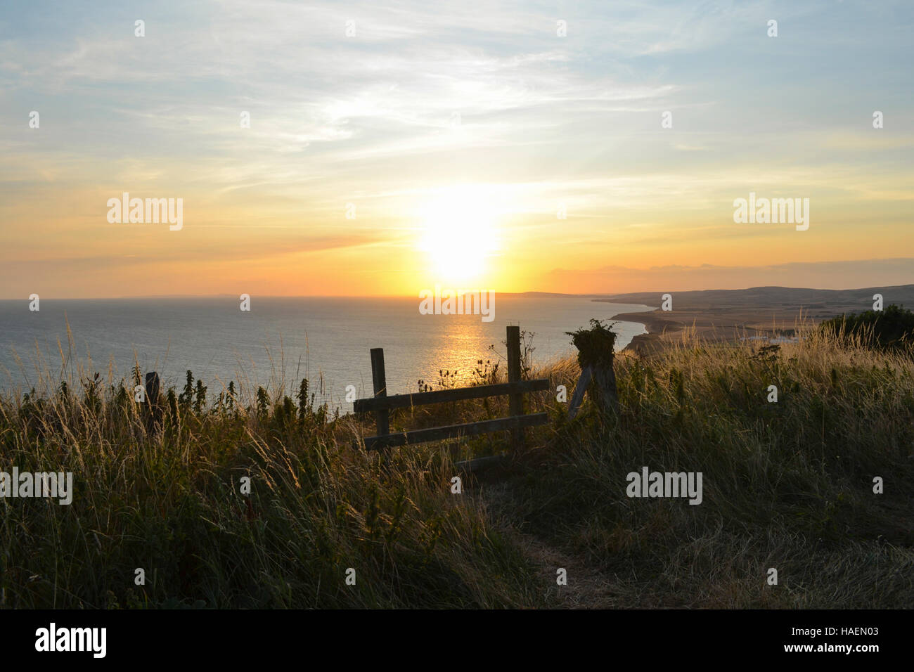 The needles isle of wight sunset hi-res stock photography and images ...