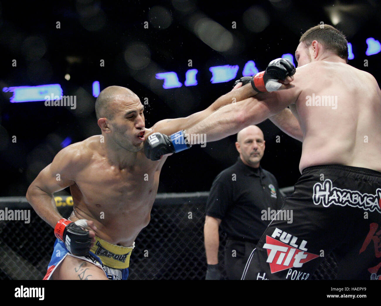 Brandon Vera, left, fights Michael Patt during UFC 96 at the Nationwide ...