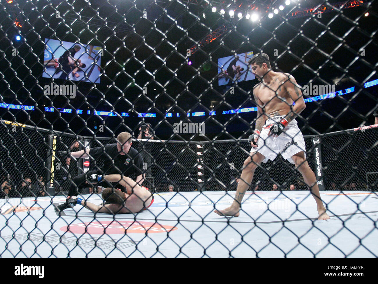 Kendall Grove, right, defeats Jason Day during UFC 96 at the Nationwide ...
