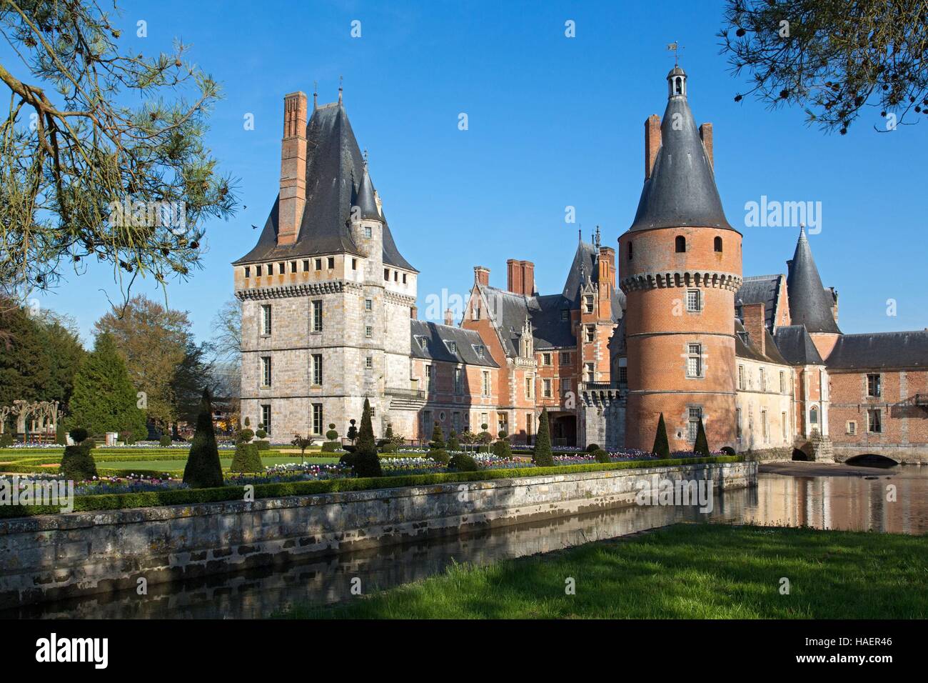 CHATEAU DE MAINTENON, FRANCE Stock Photo - Alamy