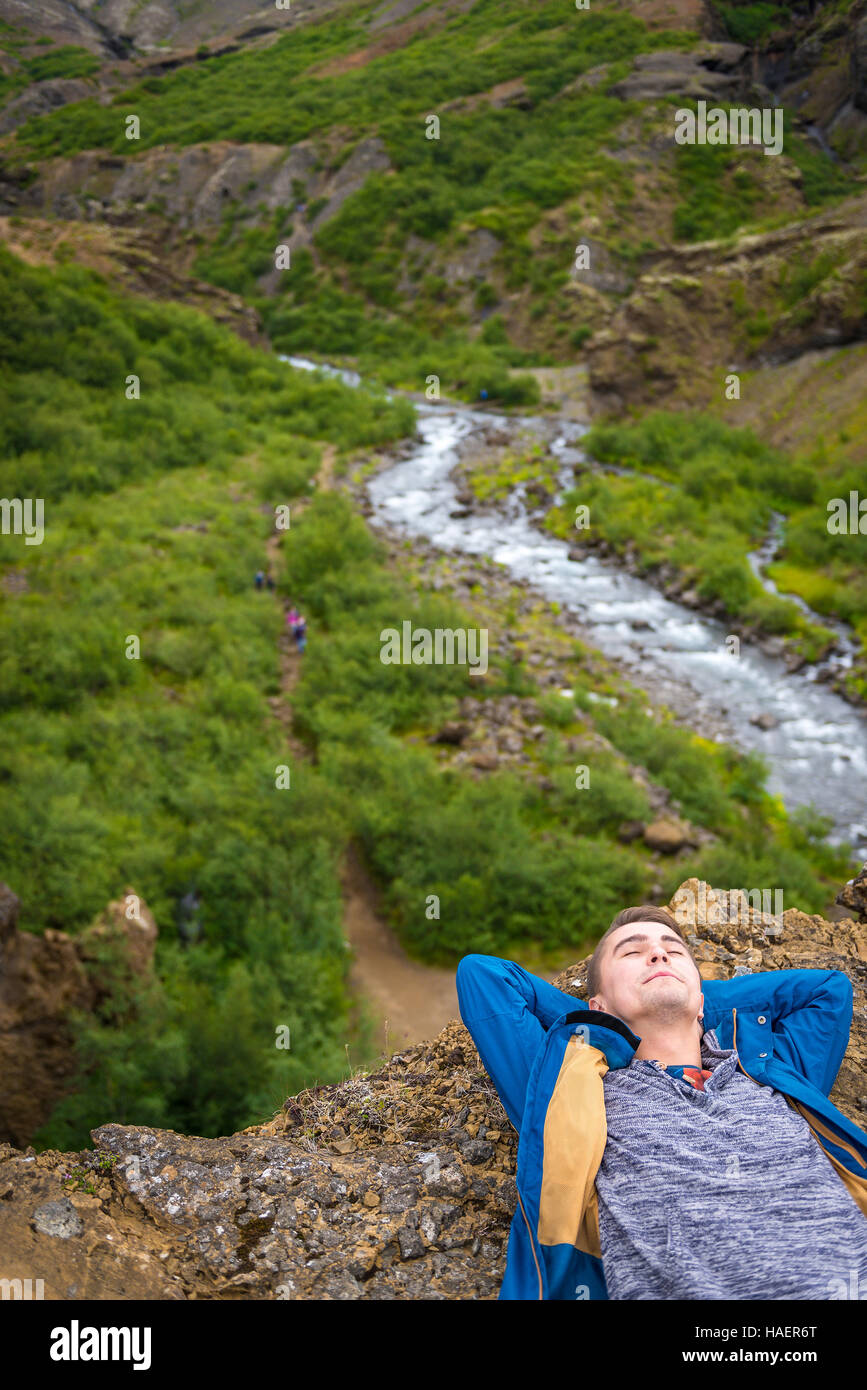 Man falling cliff edge hi-res stock photography and images - Alamy