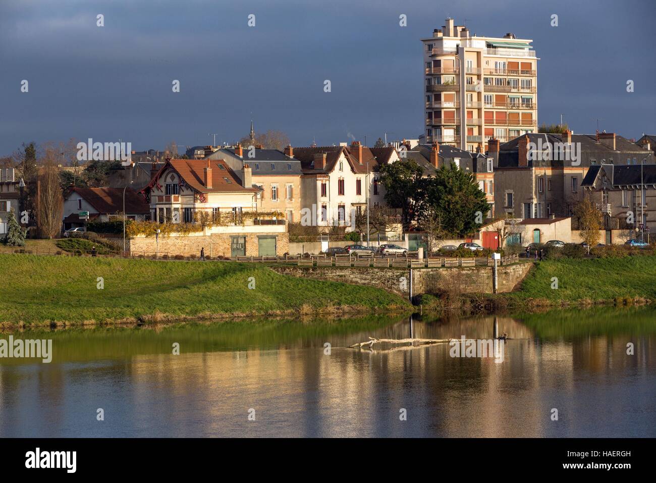 CITY OF MOULINS SUR ALLIER, (03) ALLIER, AUVERGNE, FRANCE Stock Photo ...