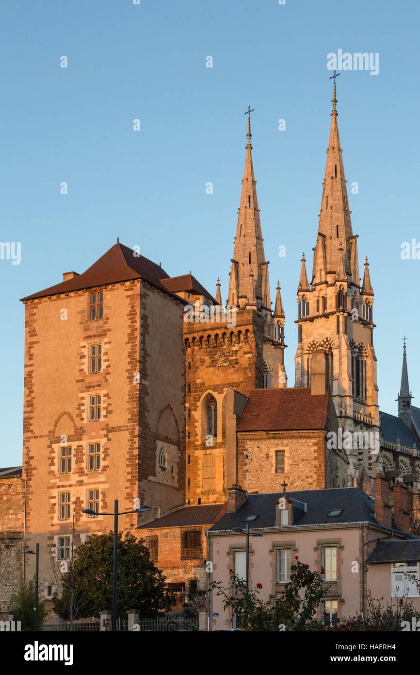 CITY OF MOULINS SUR ALLIER, (03) ALLIER, AUVERGNE, FRANCE Stock Photo ...