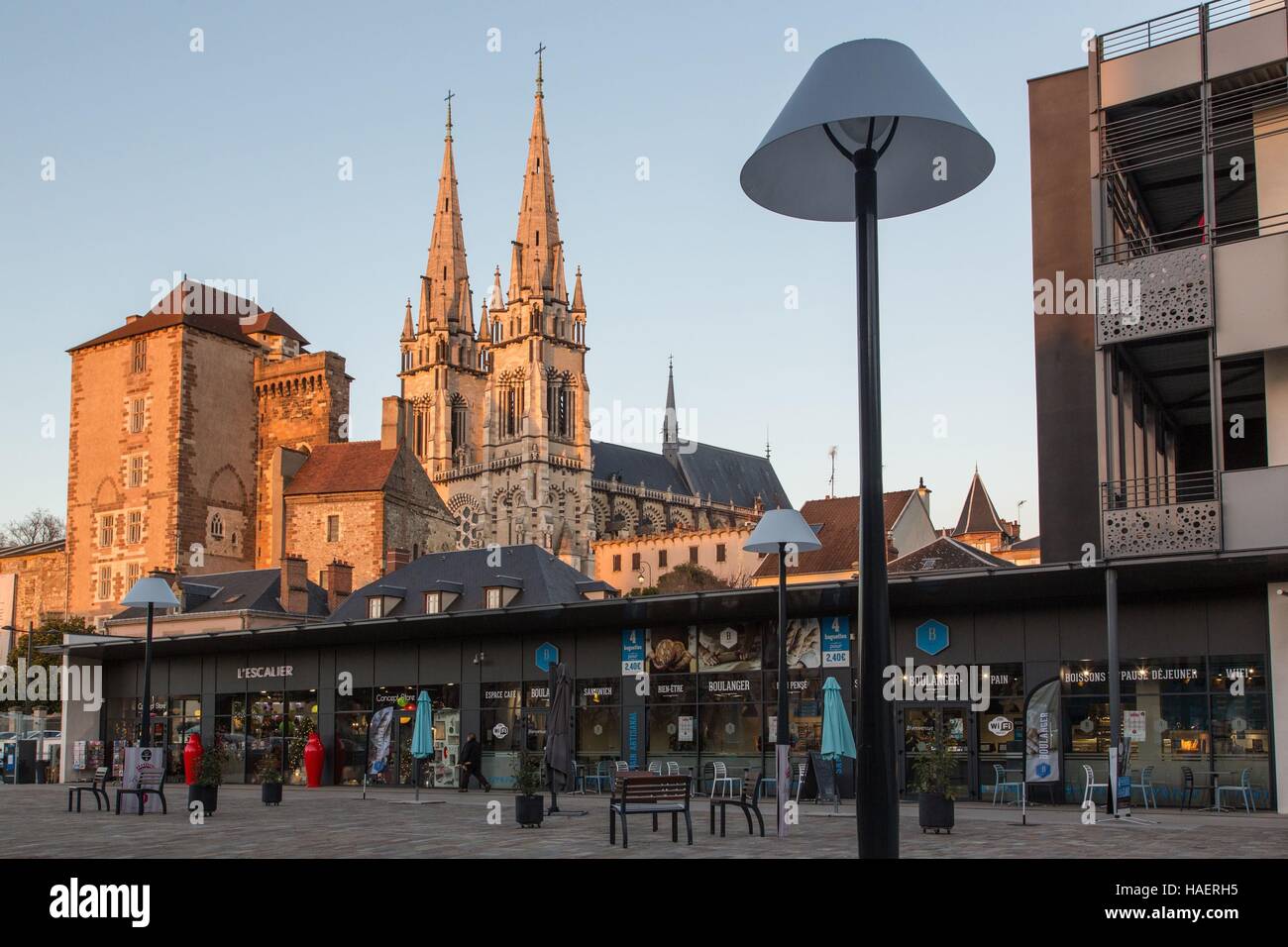 CITY OF MOULINS SUR ALLIER, (03) ALLIER, AUVERGNE, FRANCE Stock Photo ...