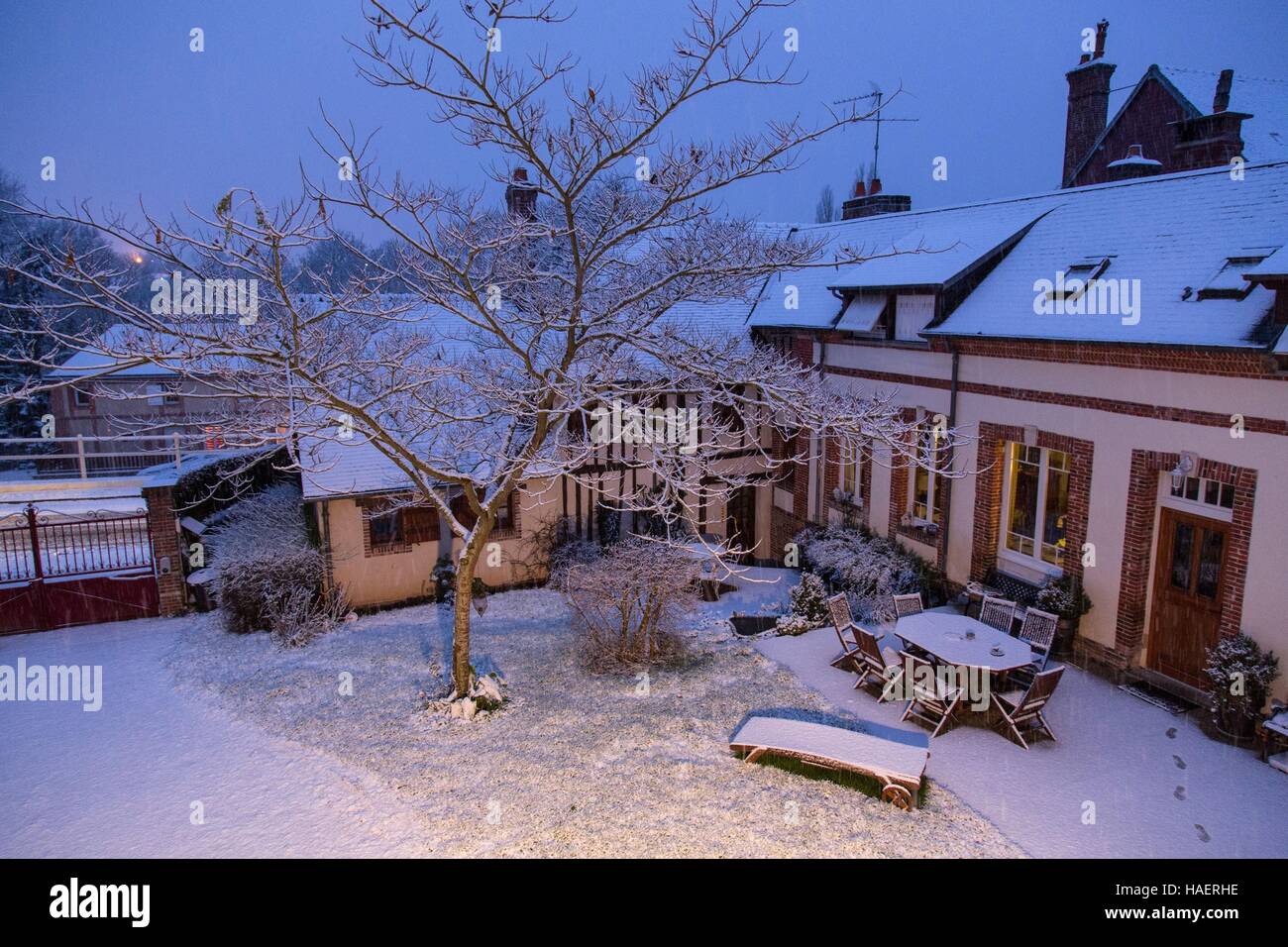 SNOW IN NORMANDY, (27) EURE, UPPER NORMANDY, FRANCE Stock Photo - Alamy