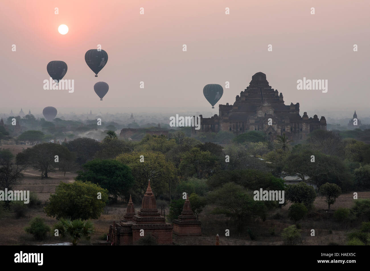 Hot air Balloons flying over the temples of Bagan Historical site ...