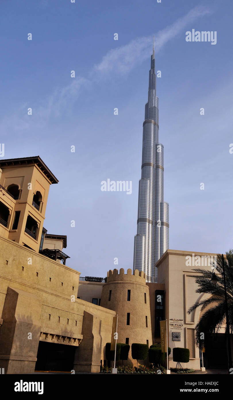 Burj Kalifa tower Dubai Stock Photo - Alamy
