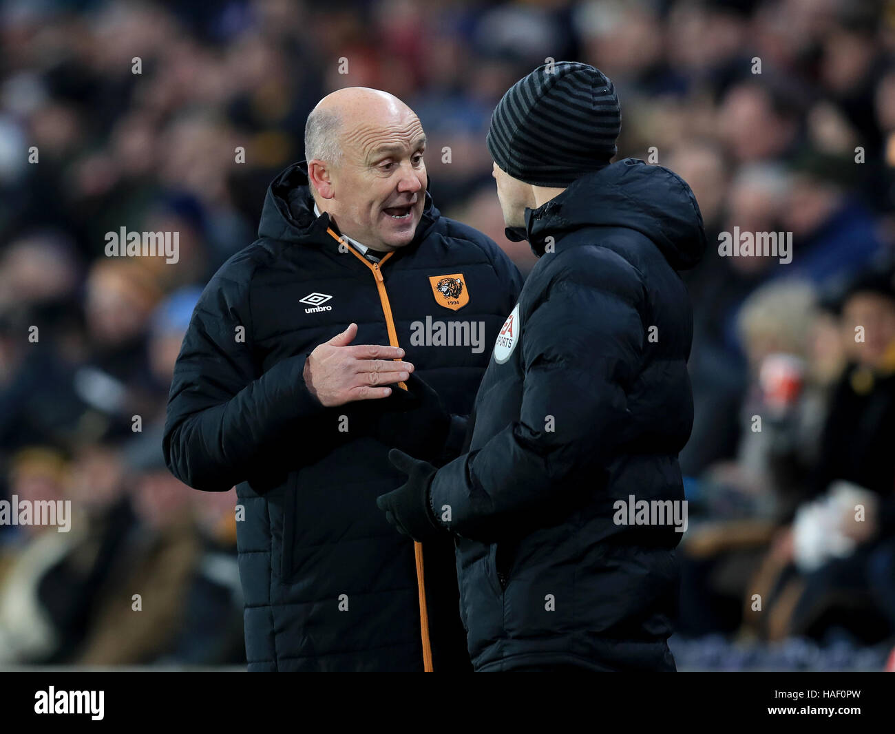 Fourth quarter final match hi-res stock photography and images - Alamy