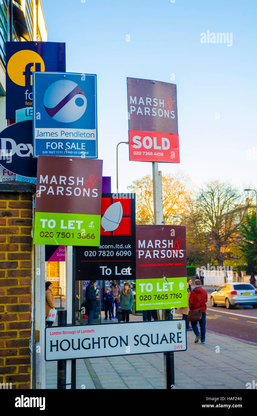 Flat to let signs london uk hi-res stock photography and images - Alamy