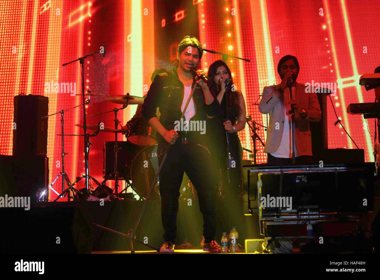 Bollywood singer Ankit Tiwari perform during Mid Day music concert at ...