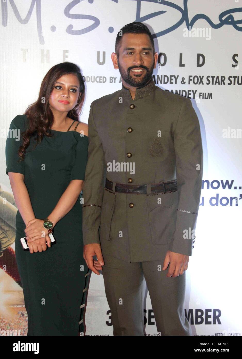 Ms Dhoni And Sakshi Latest Photos