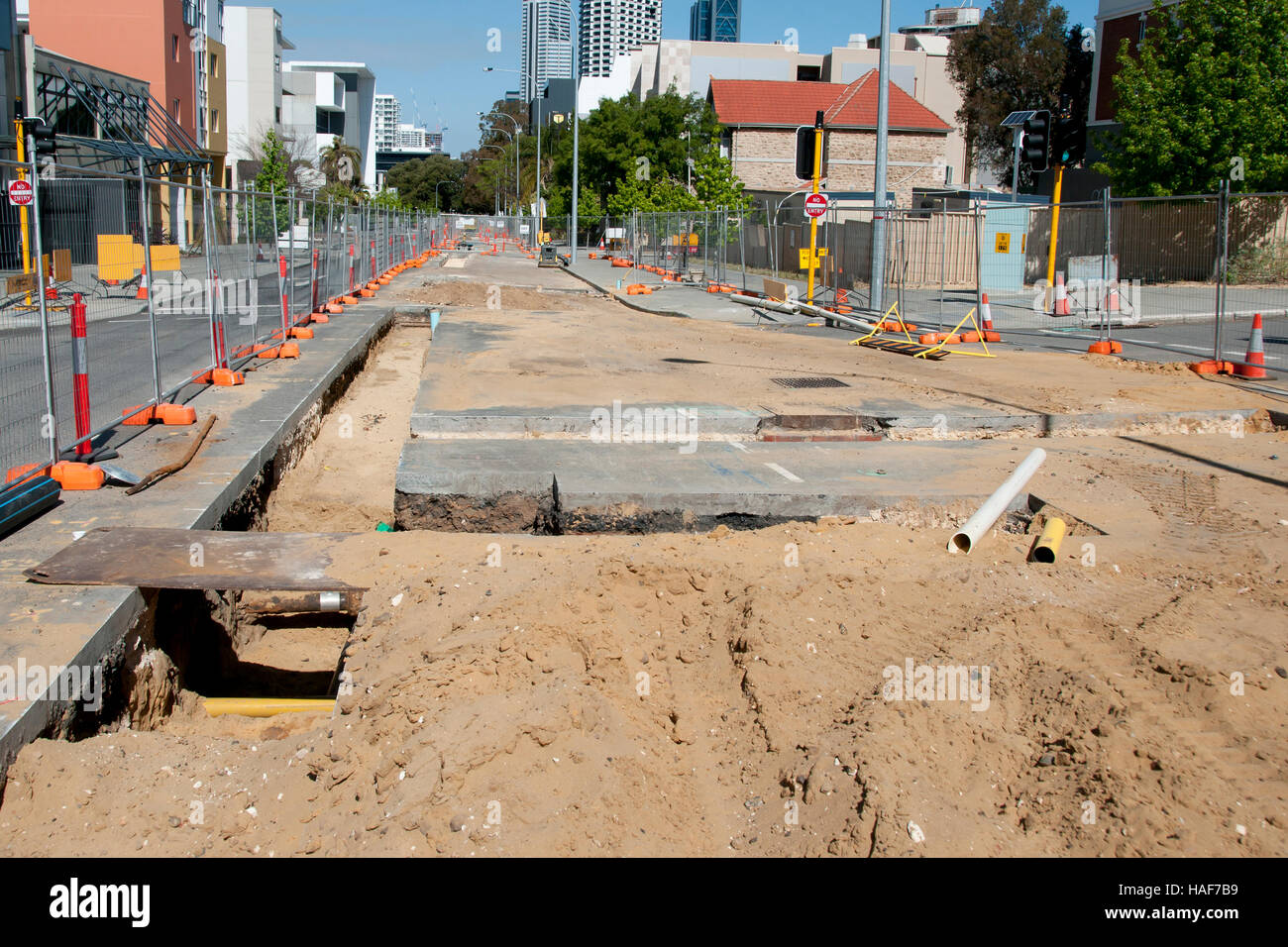 Road and street construction hi-res stock photography and images - Alamy