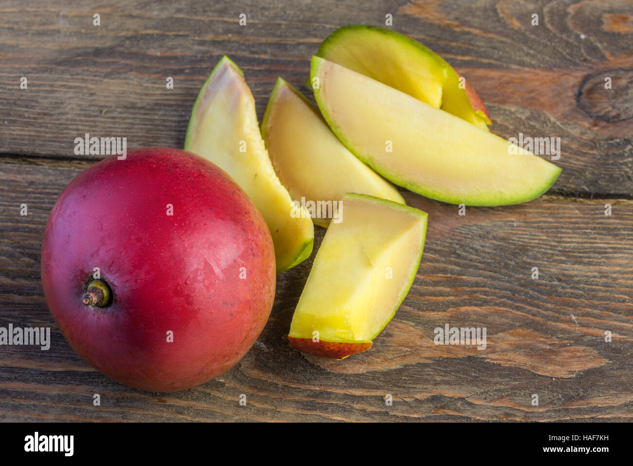 Fresh ripe mango Stock Photo - Alamy