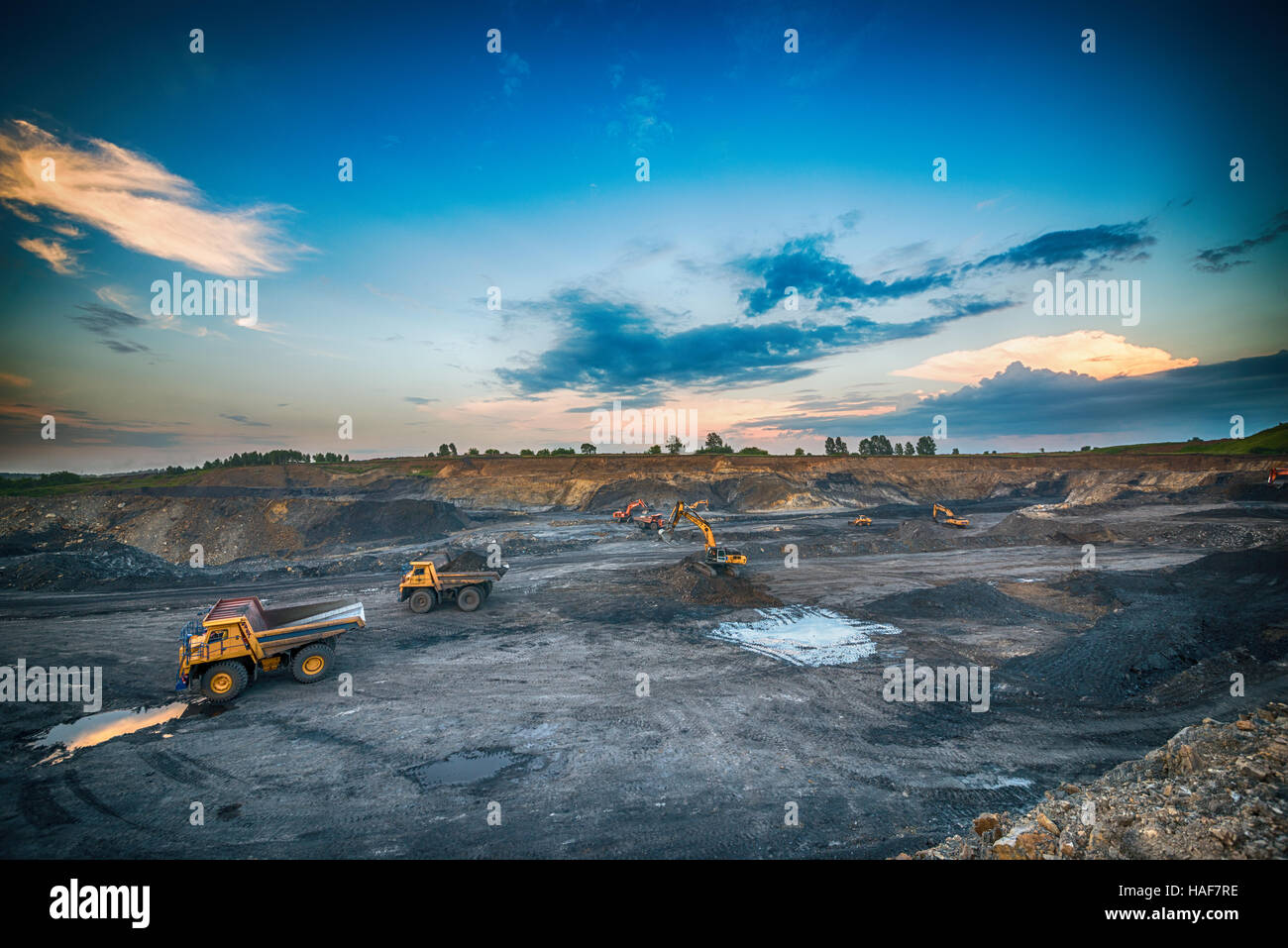 Production of coal in mine Stock Photo - Alamy