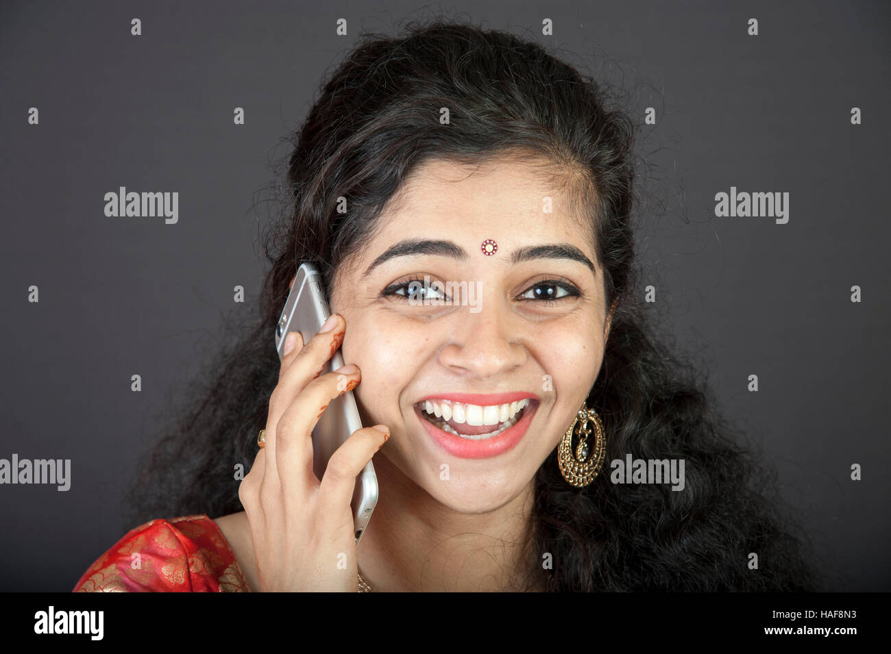 Happy on phone, india hi-res stock photography and images - Alamy