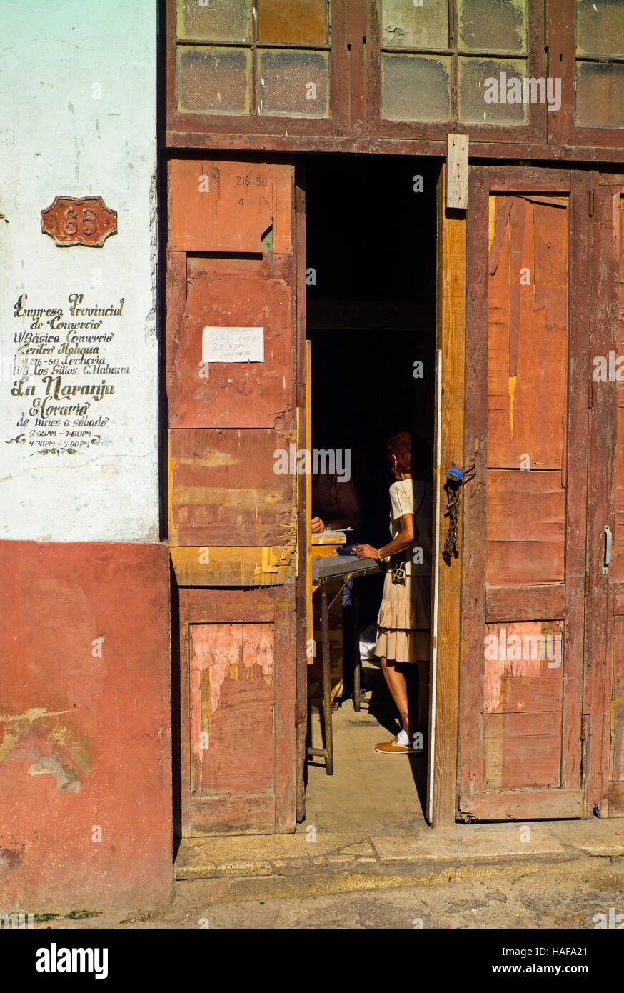 Female figure stands hi-res stock photography and images - Alamy