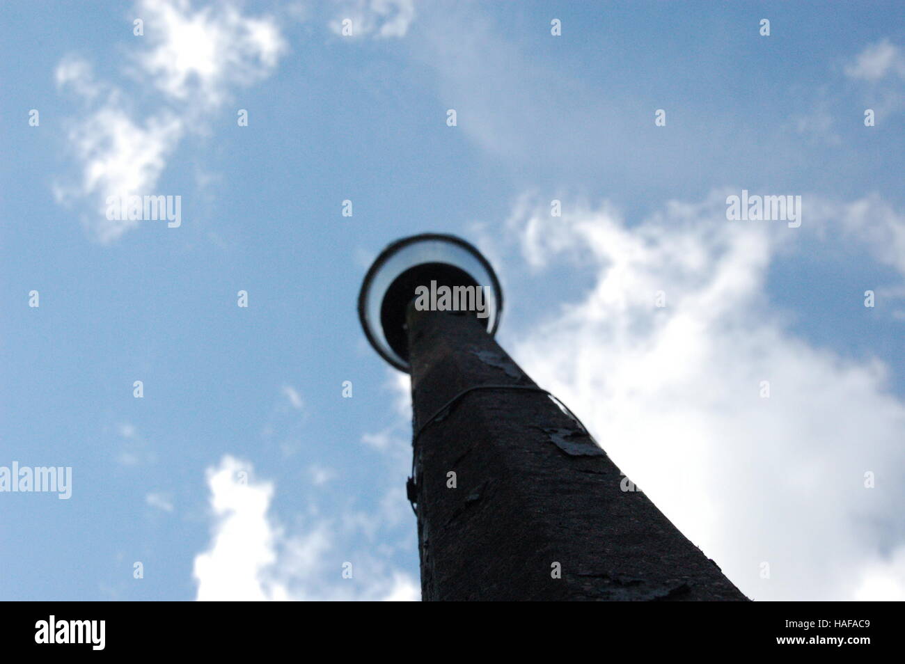 Lamppost or lamp post hi-res stock photography and images - Alamy