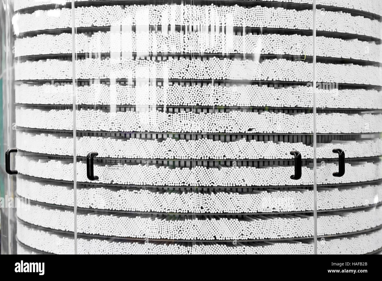 Inside the tobacco factory hi-res stock photography and images - Alamy