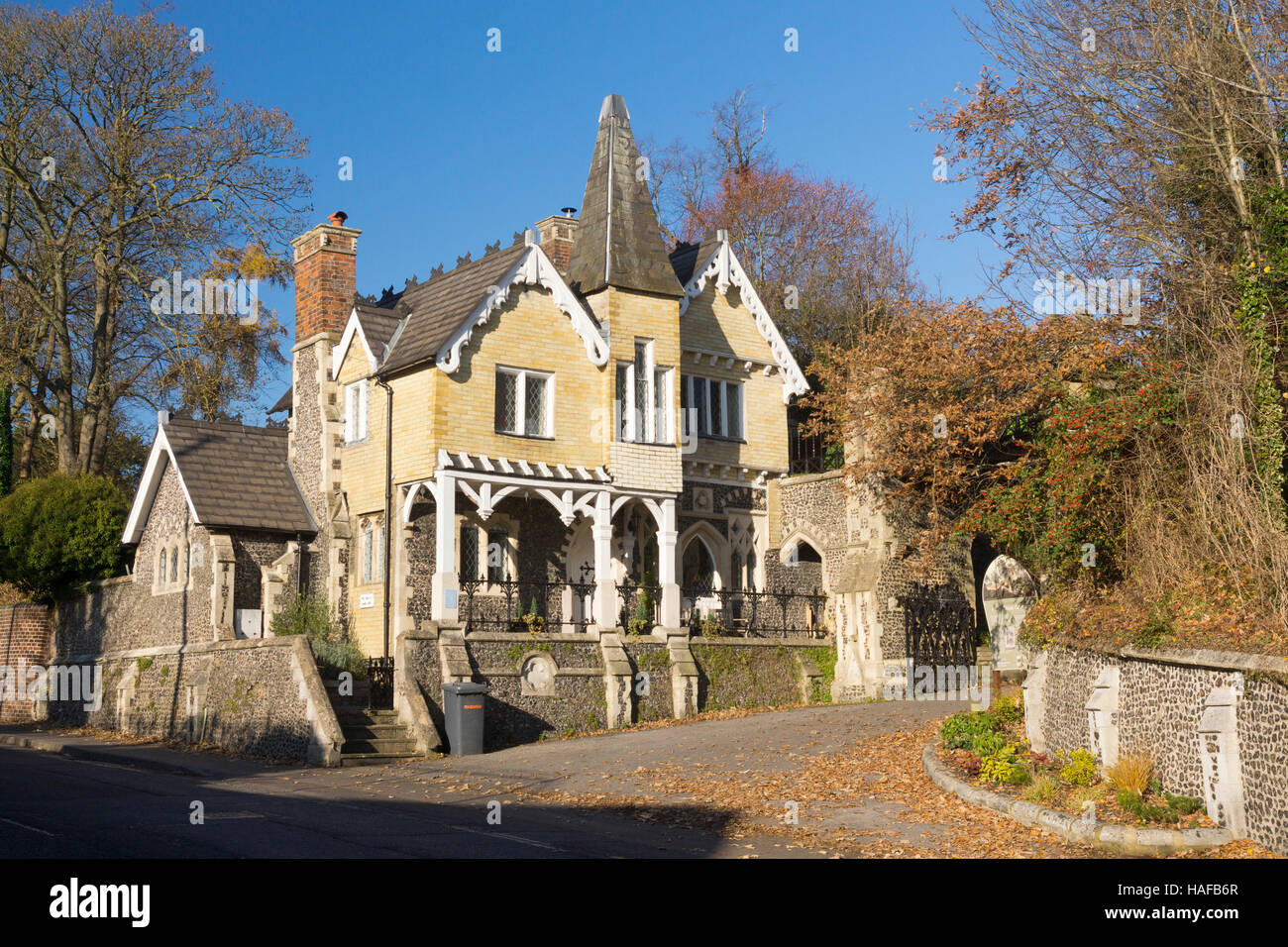 Victorian cemetery architecture hi-res stock photography and images - Alamy