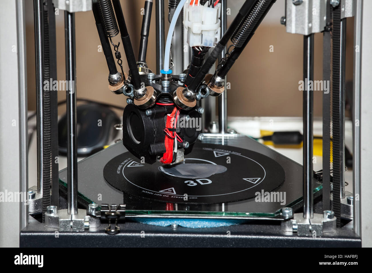 3d printer printing Stock Photo - Alamy