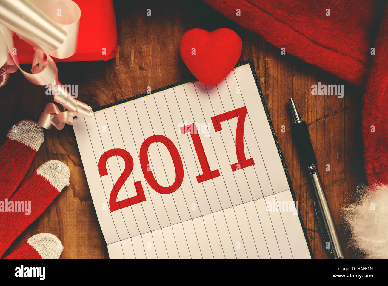 Year note hi-res stock photography and images - Alamy