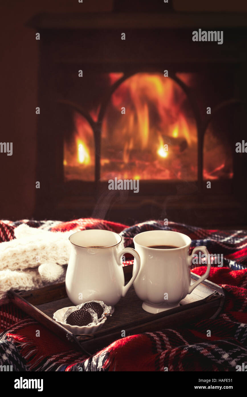 Fireside drinks hi-res stock photography and images - Alamy