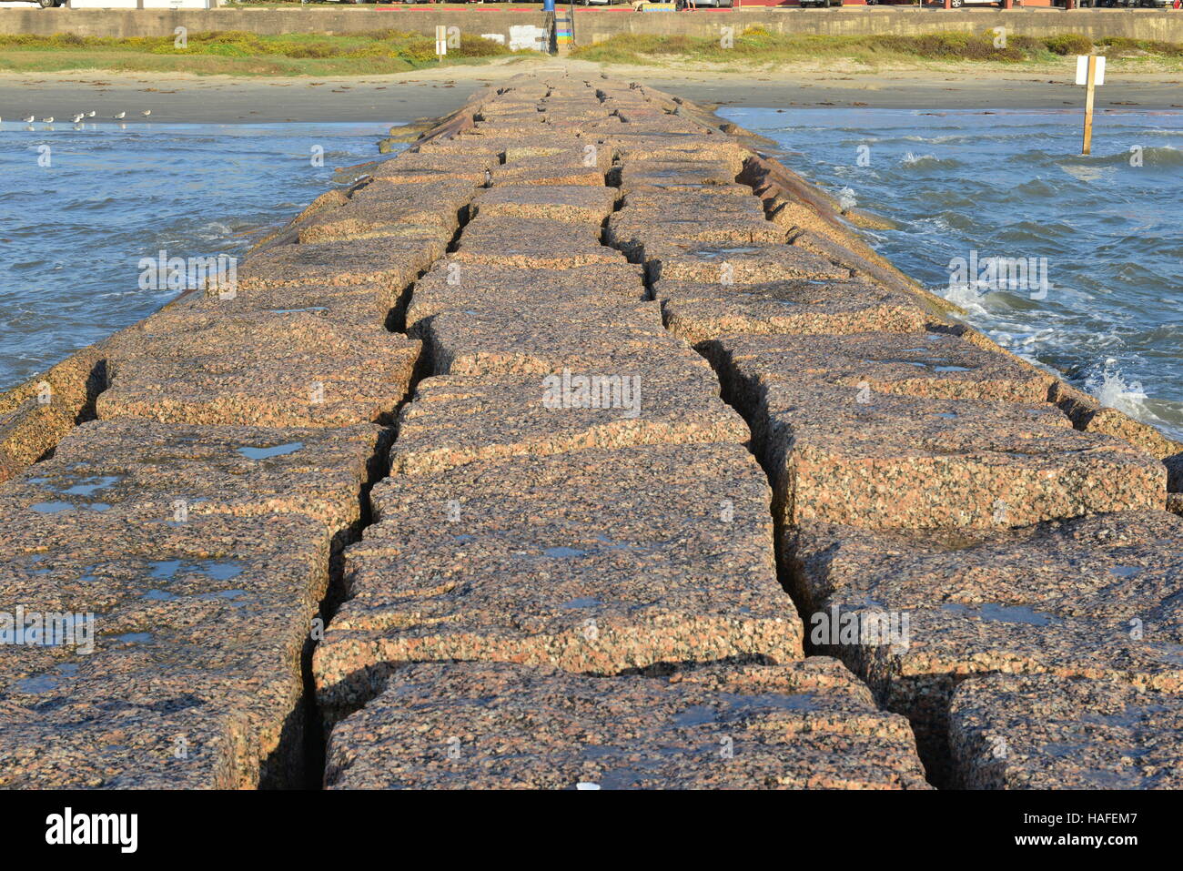 Stone brake hi-res stock photography and images - Alamy
