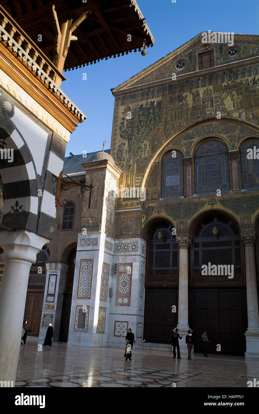 The great mosque umayyad of damascus hi-res stock photography and ...