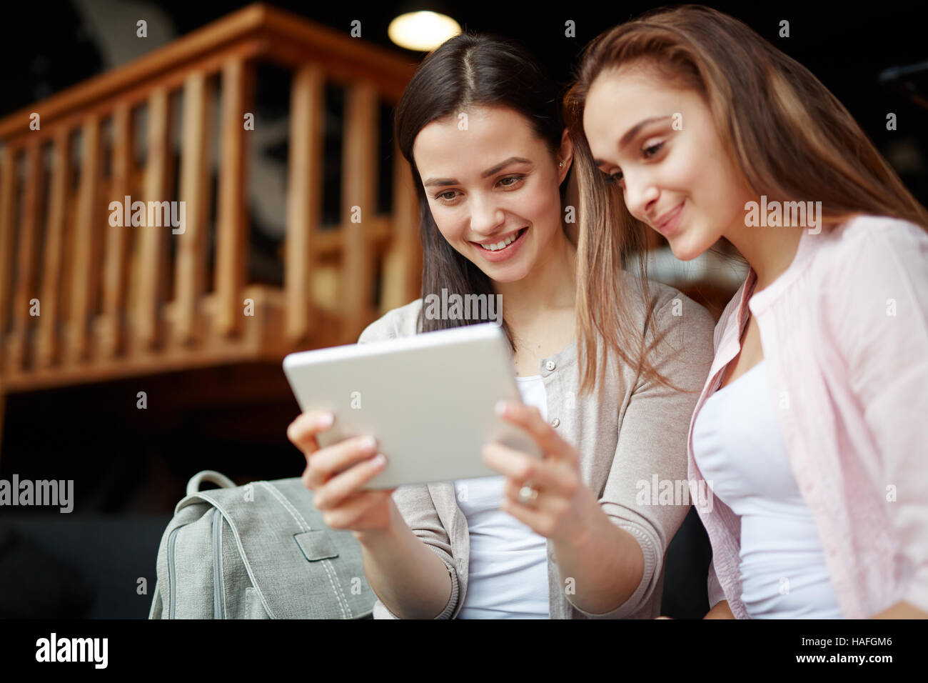 Teenage girls communicating in social networks Stock Photo - Alamy