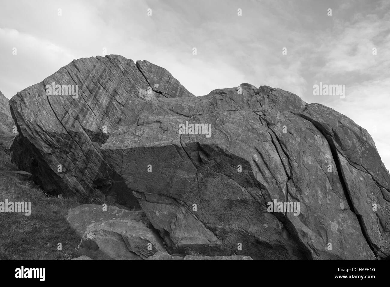 Rough rock slab hi-res stock photography and images - Alamy
