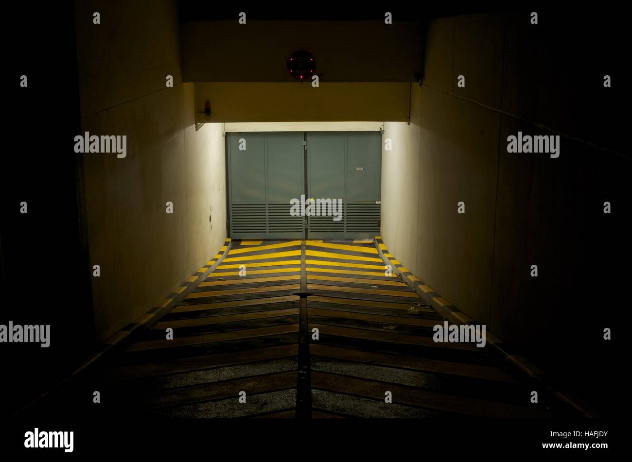 Underground garage door hi-res stock photography and images - Alamy