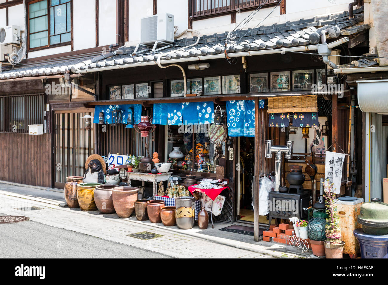 Japan japanese entrance shop front High Resolution Stock Photography ...