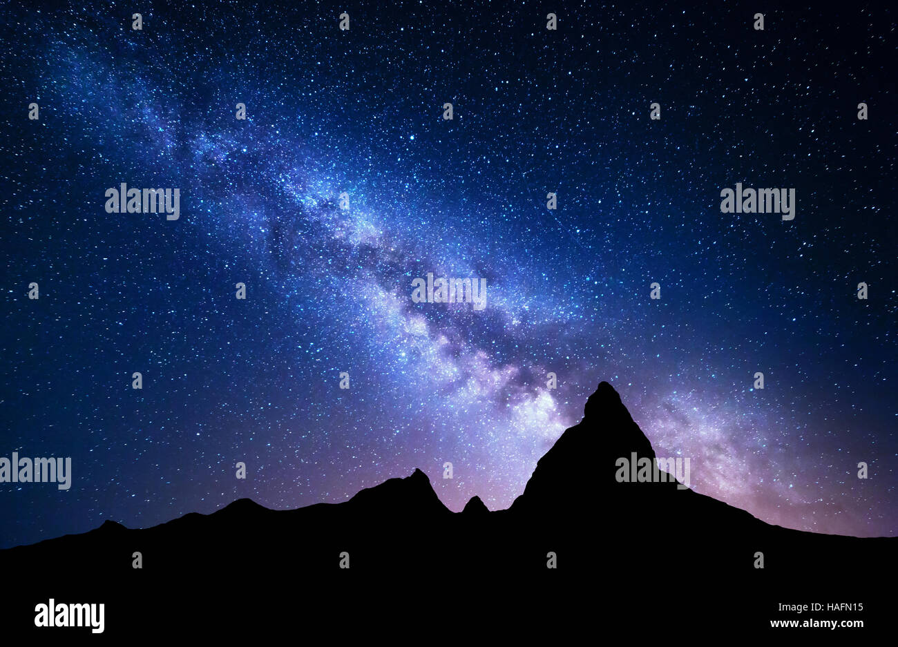 Beautiful night scenery hi-res stock photography and images - Alamy
