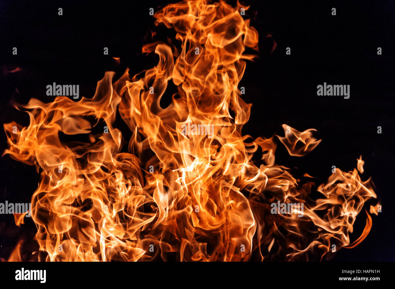 Fire embers hi-res stock photography and images - Alamy