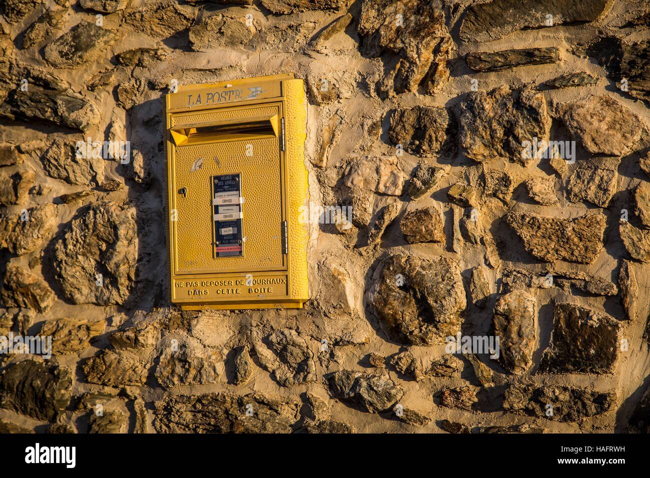 PUBLIC SERVICE, POSTAL SERVICES Stock Photo - Alamy