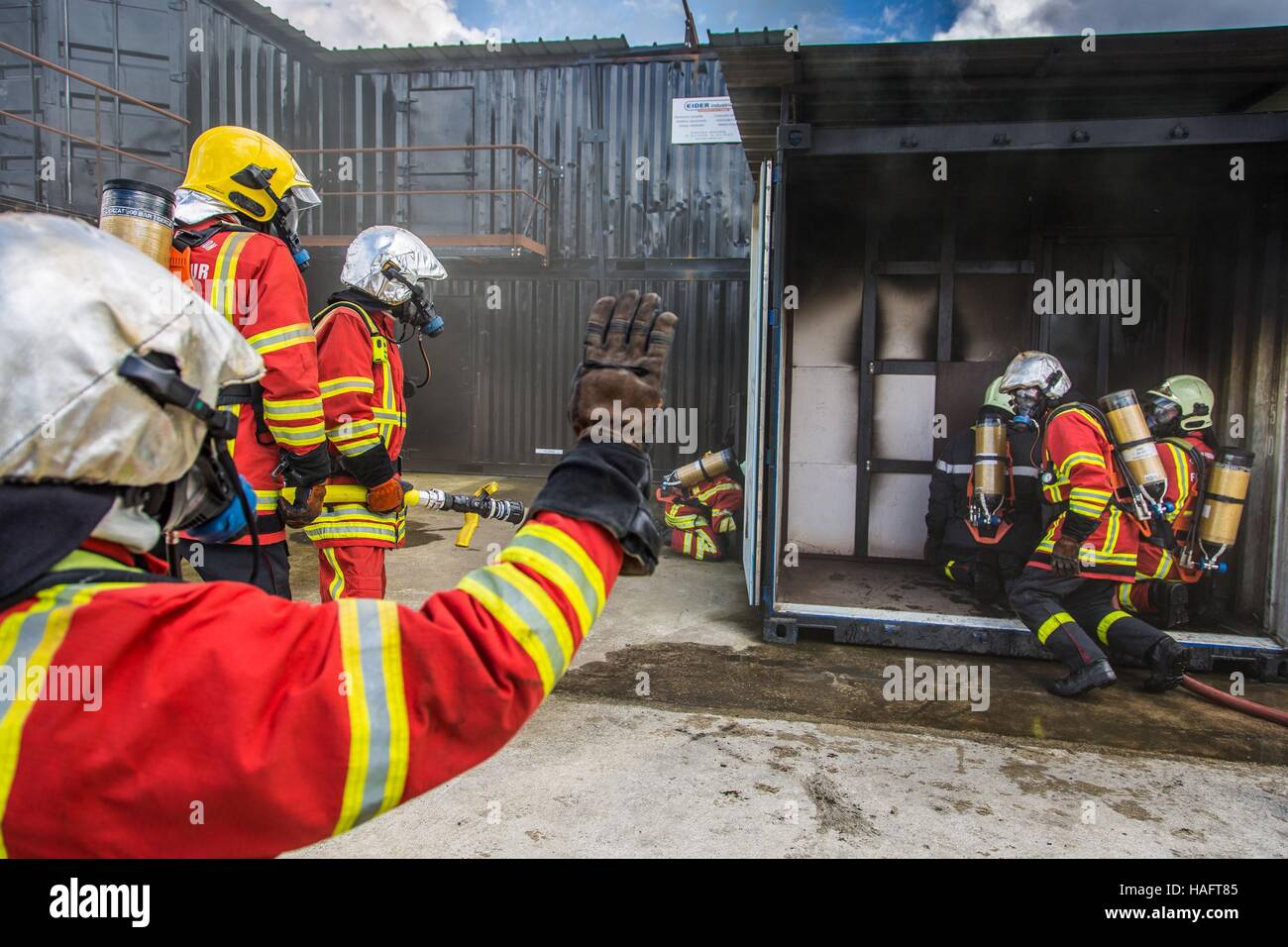 FIRE CHAMBER ILLUSTRATION, FIRE DEPARTMENT TRAINING CENTER Stock Photo ...