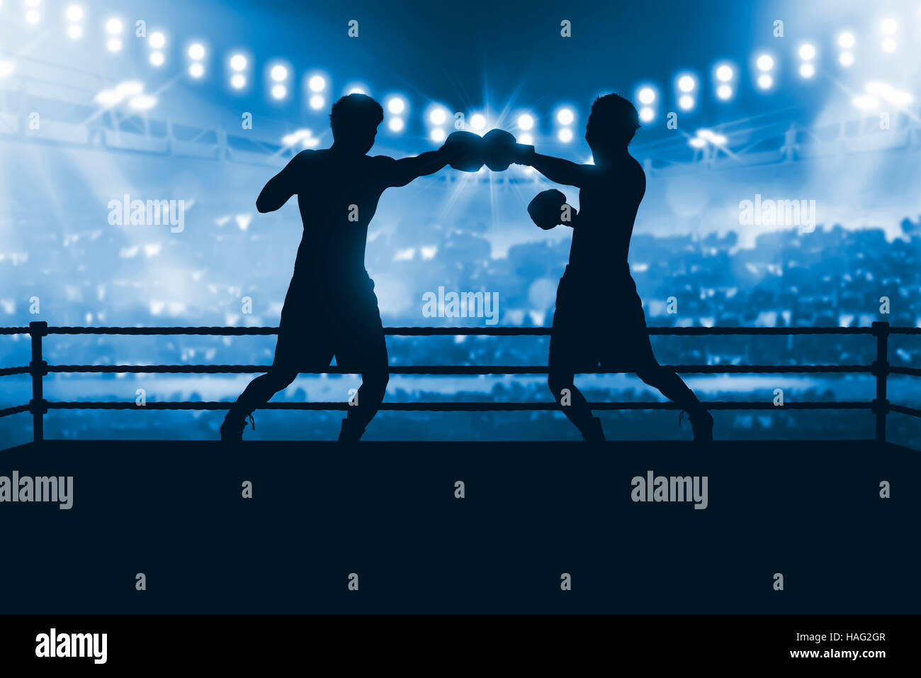 Man boxing in silhouette hi-res stock photography and images - Alamy