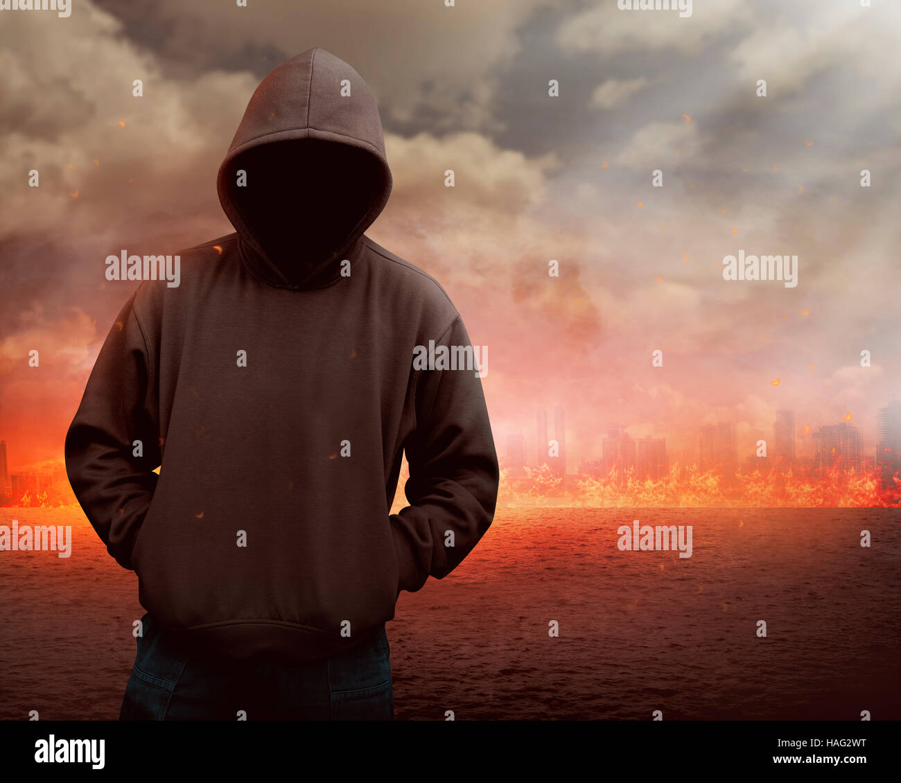 Computer criminal hi-res stock photography and images - Alamy